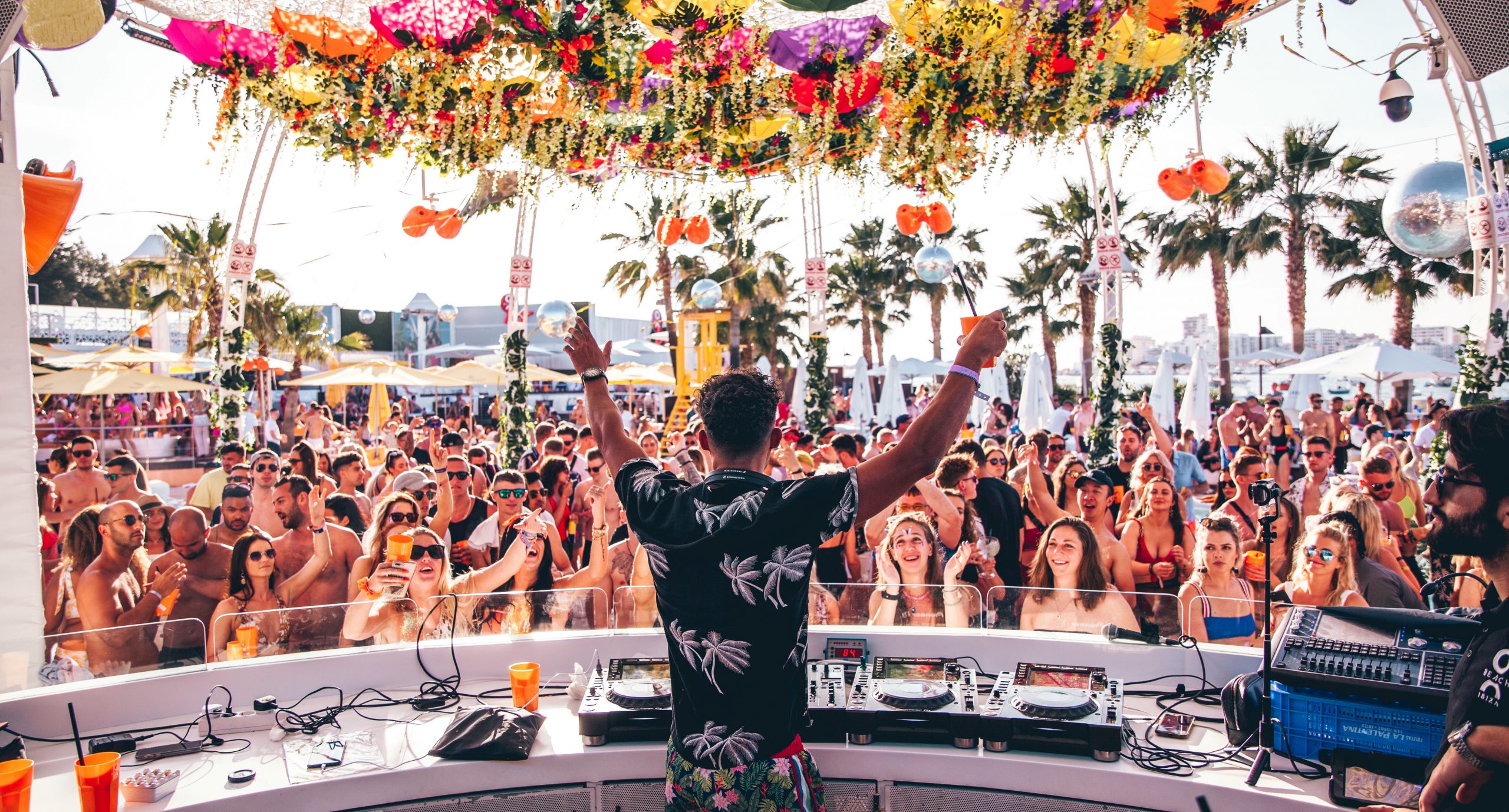 THE IBIZA PARTY FOR WILDCHILDS O Beach Ibiza