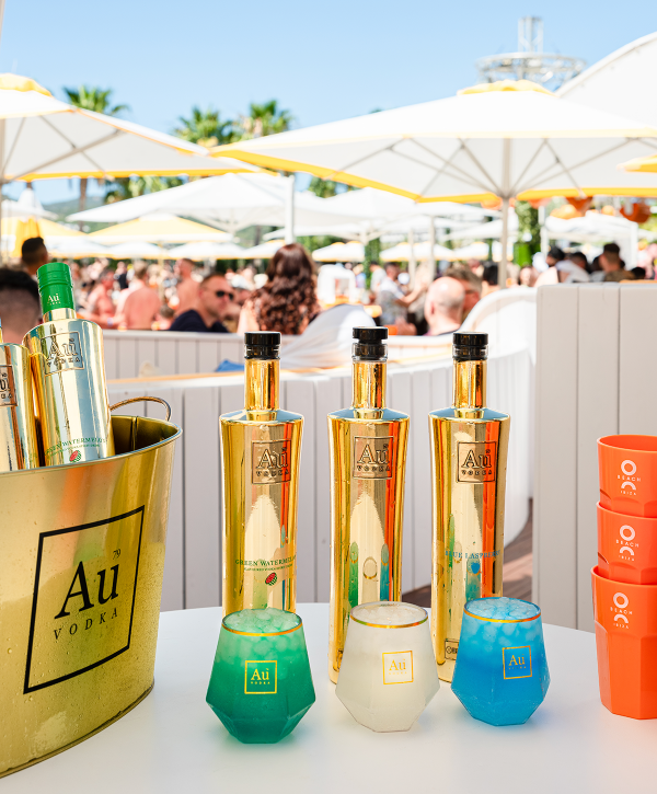 The Au Vodka Cocktails to Inspire your Next Pool Party - O Beach Ibiza