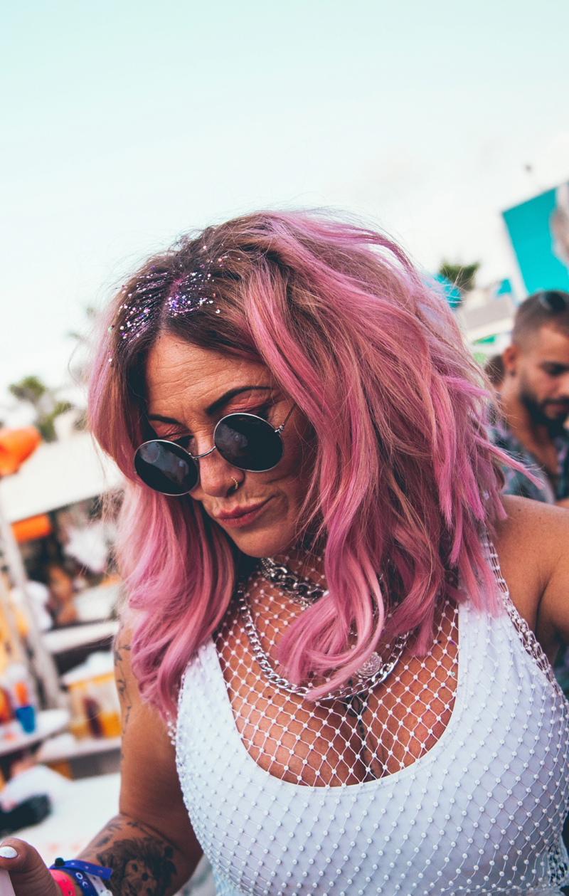 What to wear a beach club (female edition) - O Beach Ibiza